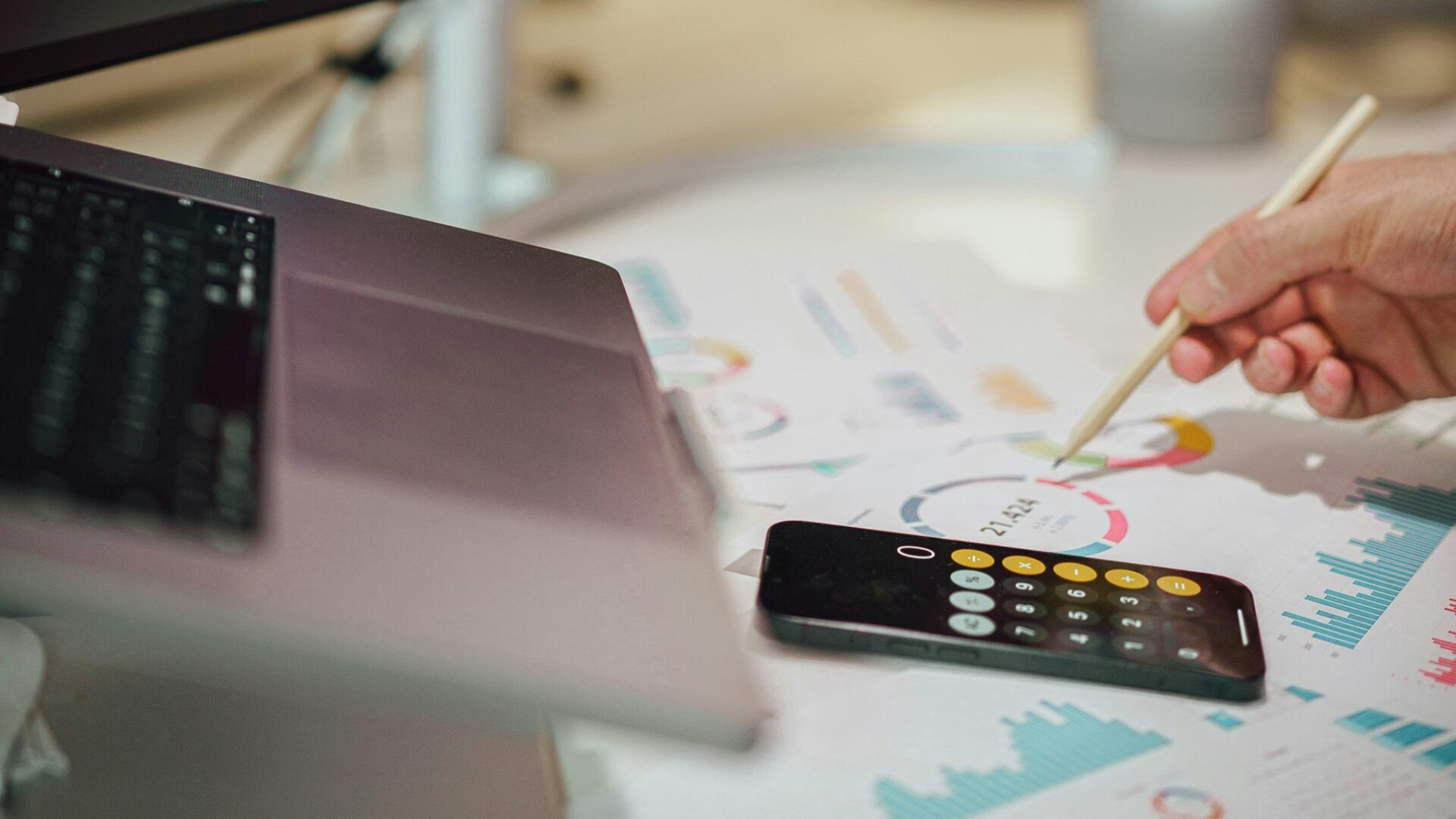 How Aggregate Uncertainty Shapes the Spatial Economy - WIFO
